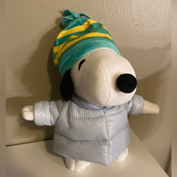 Peanuts | Other | Snoopy Puffer Jacket Plush Tiktok Viral Cvs Peanuts ...